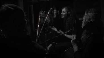 These Chassidic women are breaking down musical barriers – Bagels.TV